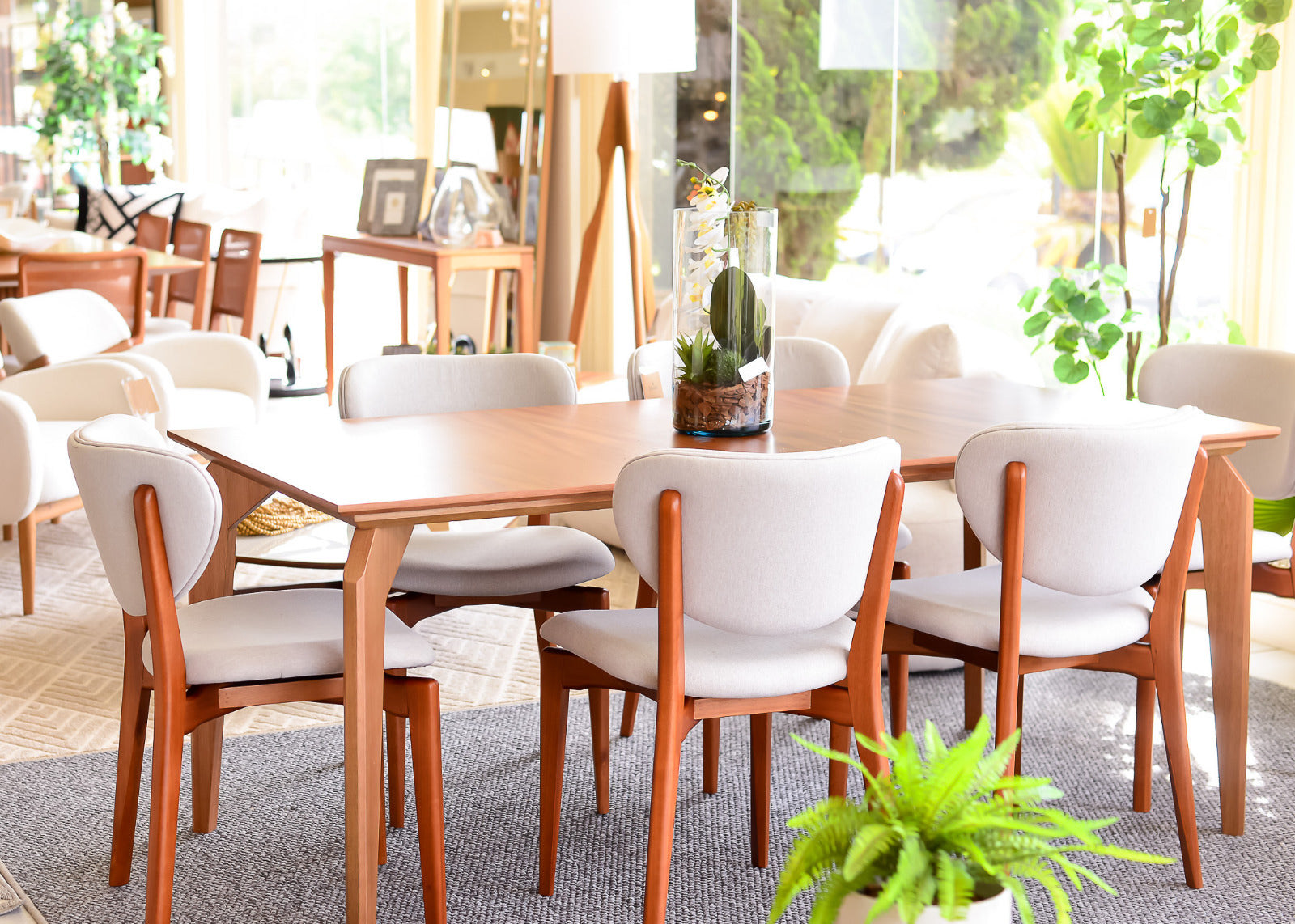 Mesa de Jantar Zara Madeira Cor Cinamomo BN 180x90cm – Toth Móveis